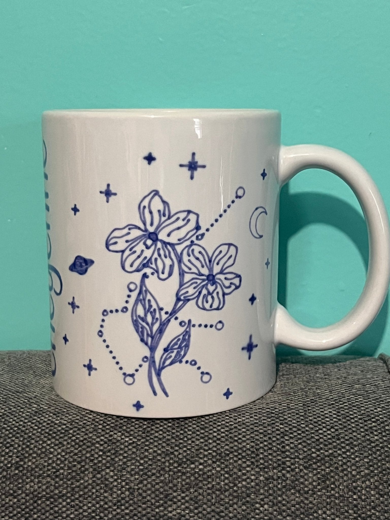 Birth Flower + Constellation Mug – leaf + marble