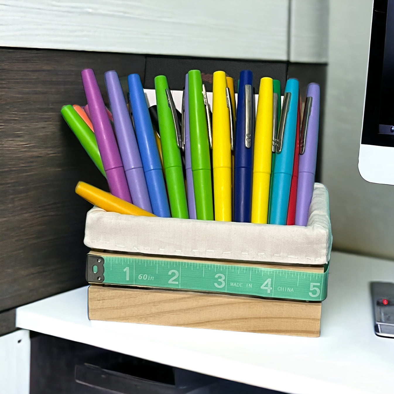 Mini Wood Crate with Liner – leaf + marble